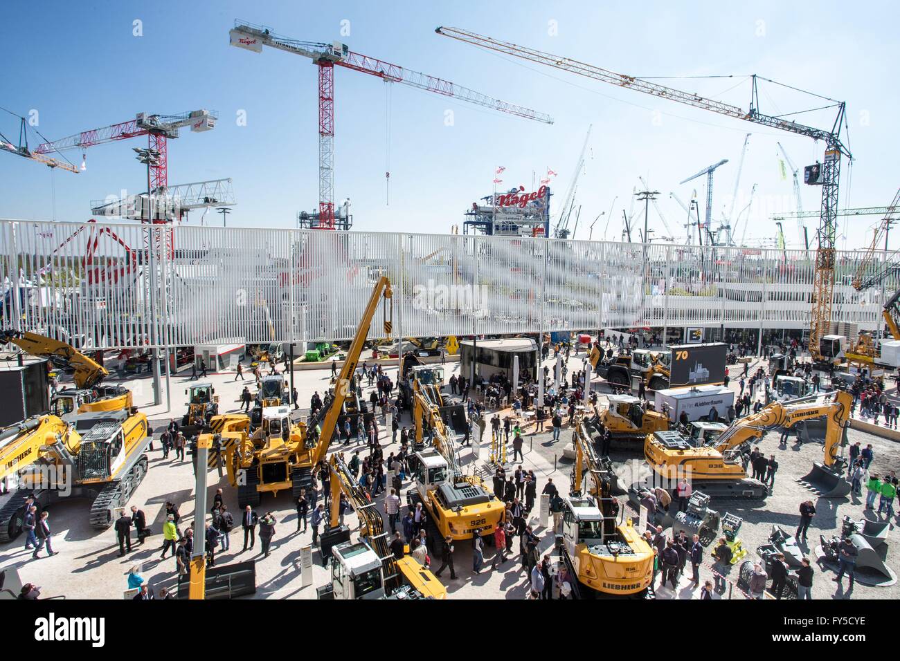 bauma 2016 exhibition: Liebherr, largest stand with 14,000 m², Munich ...