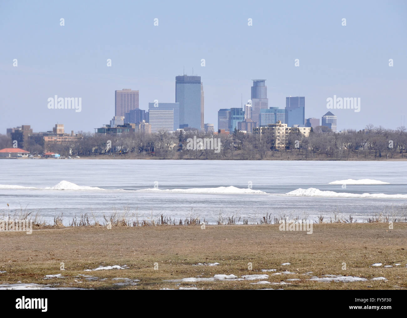 Minneapolis buildings hi-res stock photography and images - Alamy
