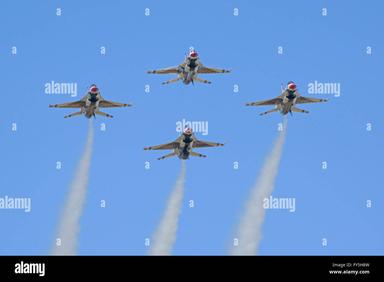 Airplane USAF Thunderbirds F-16 jet fighters flying at 2016 March Air ...