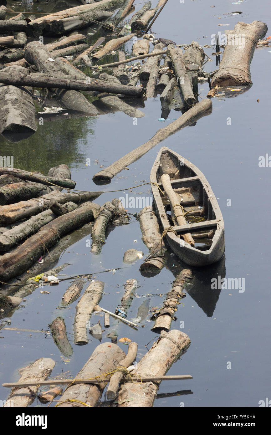 Kallayi river hi-res stock photography and images - Alamy