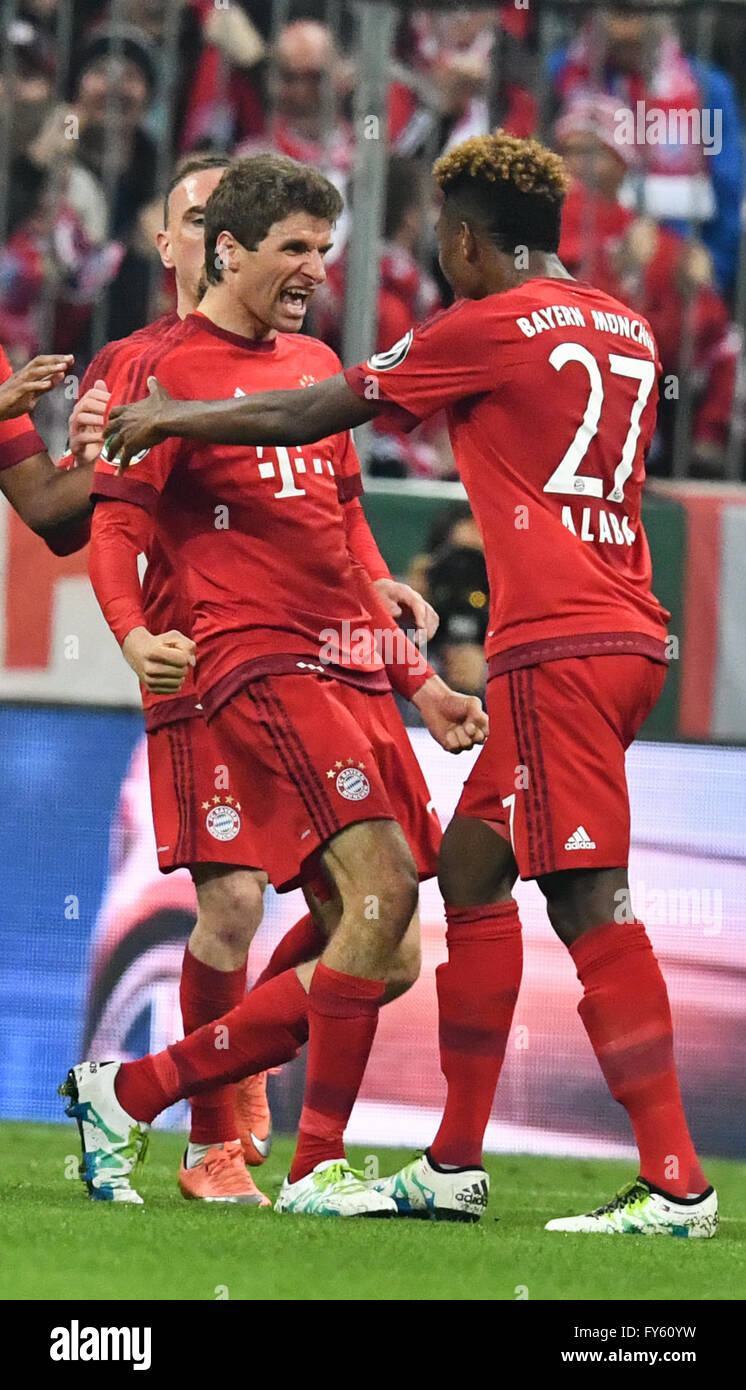 Thomas muller germany celebrating hi-res stock photography and images ...