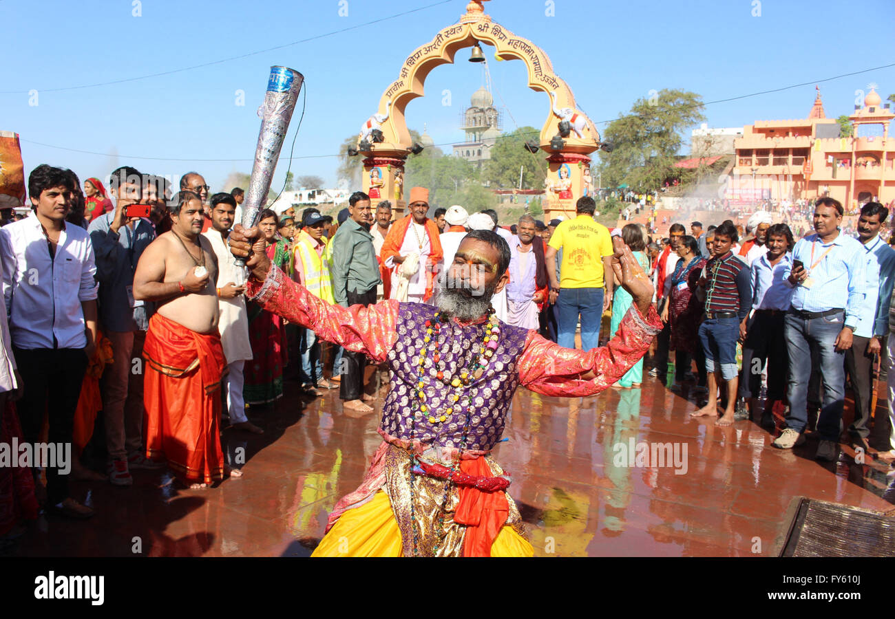 Ritual dances in india hi-res stock photography and images - Alamy