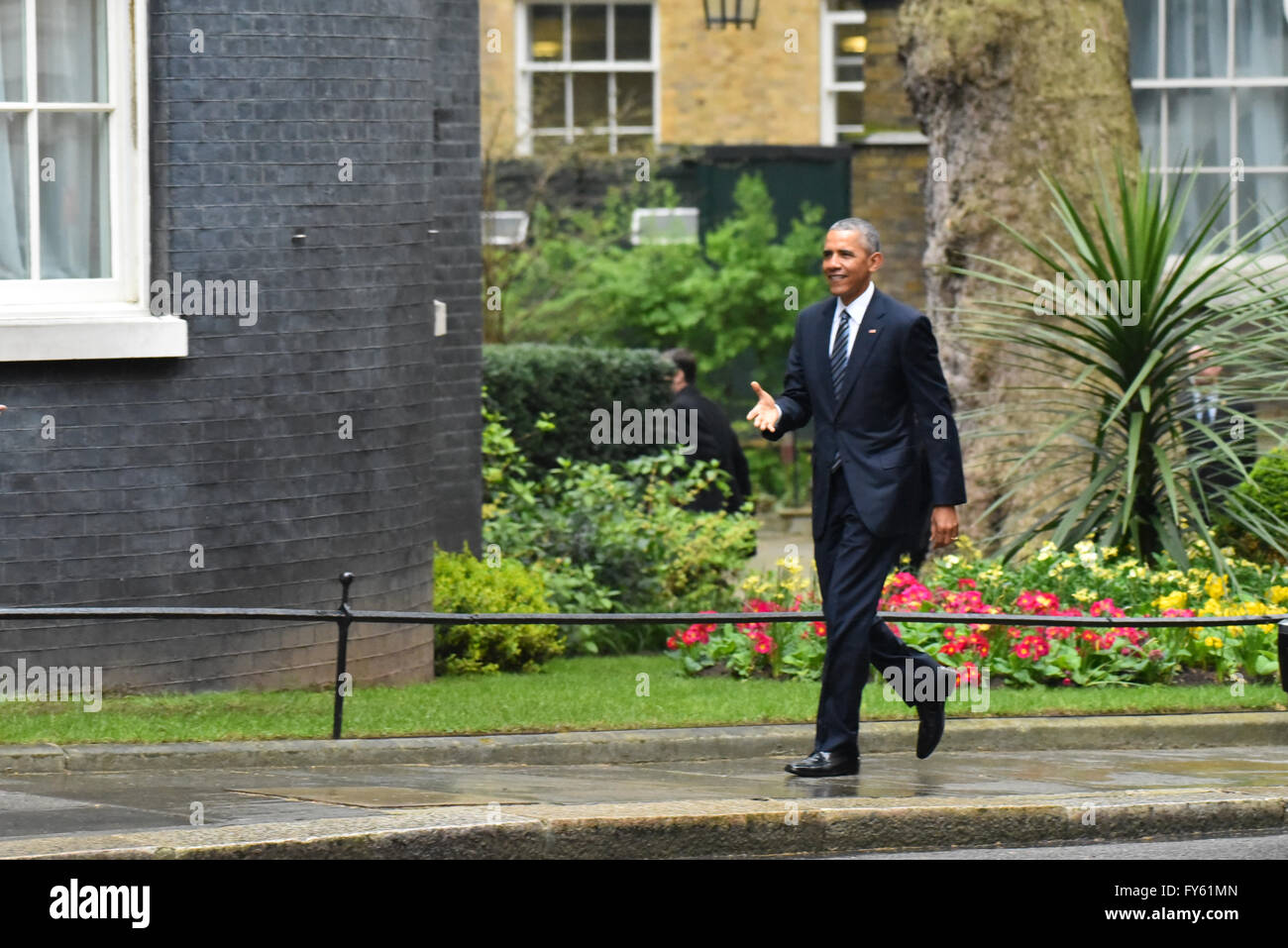 Downing Street, London, UK. 22nd April 2016. President Obama visits ...