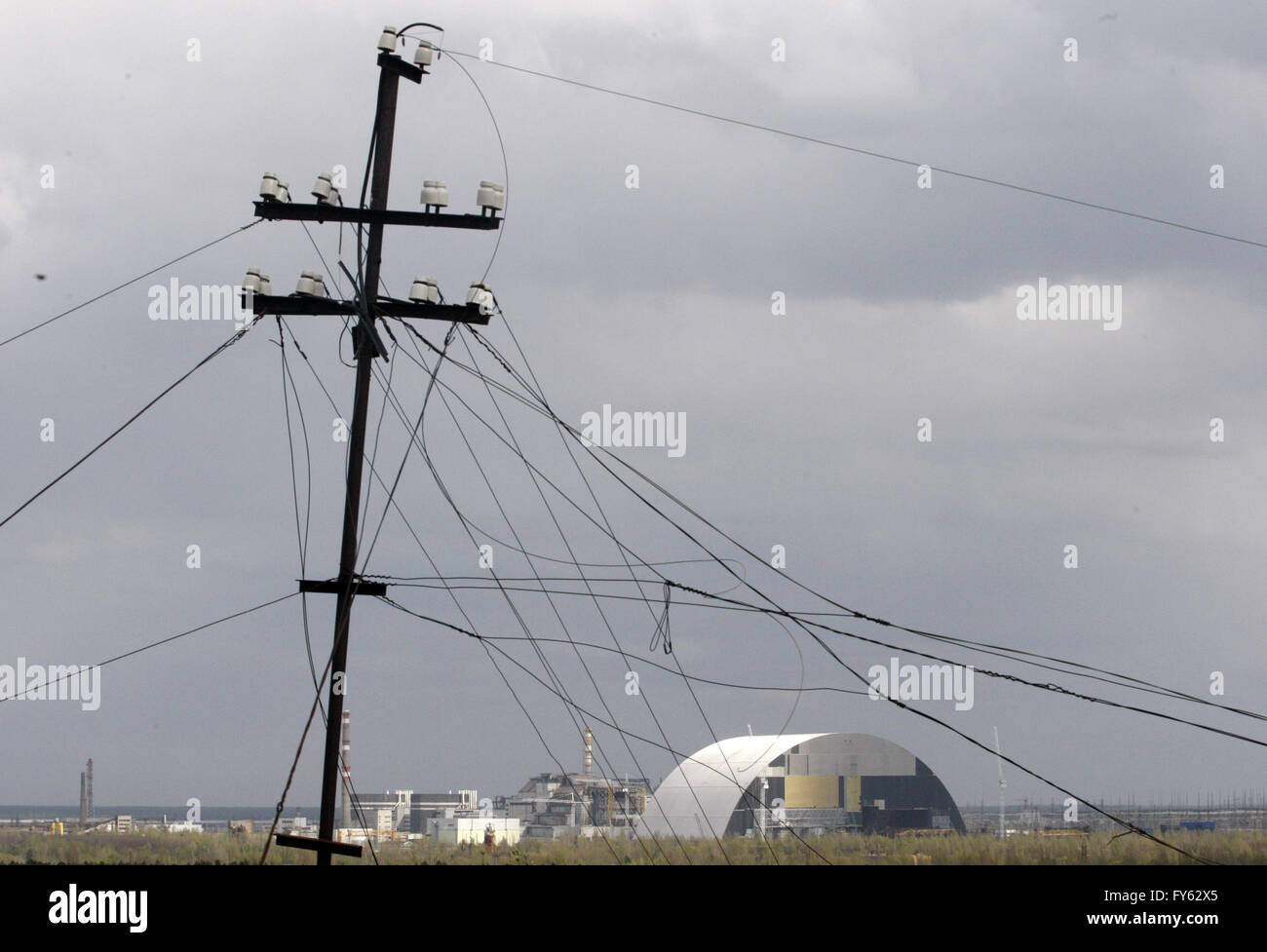 Chernobyl new safe confinement hi-res stock photography and images - Alamy