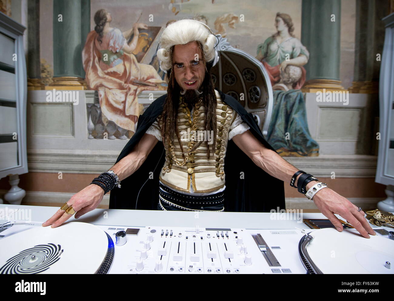Derek Zoolander Hansel High Resolution Stock Photography and Images - Alamy