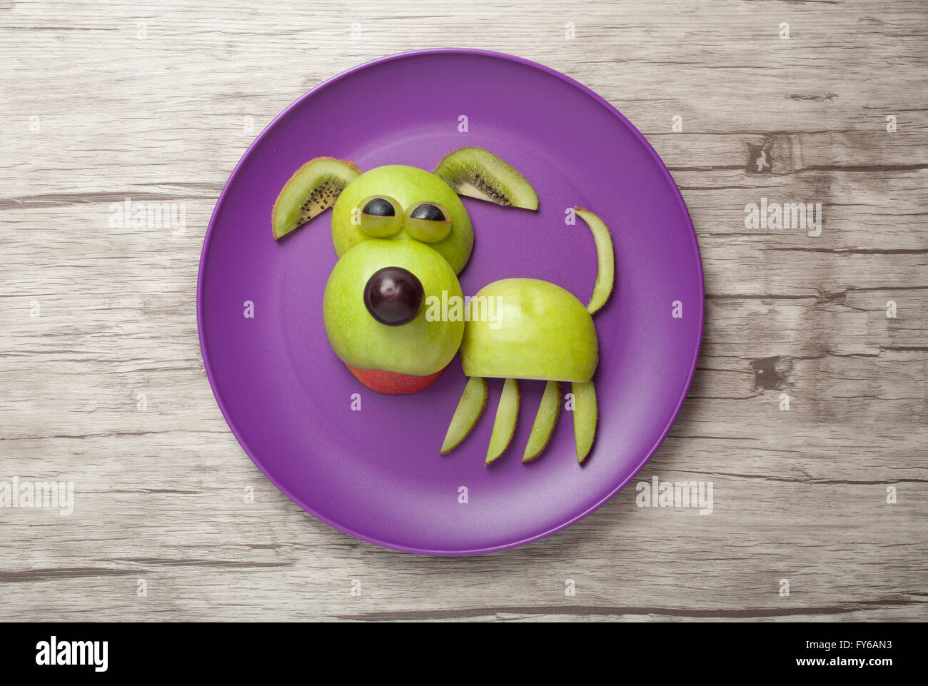 Kids healthy fruits plate hi-res stock photography and images - Alamy