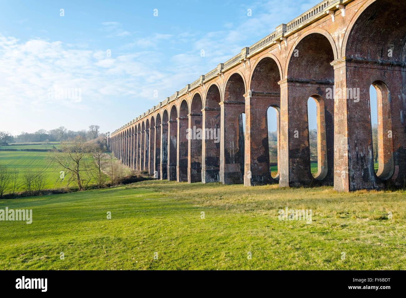 Ouse valley viaduct hi-res stock photography and images - Alamy