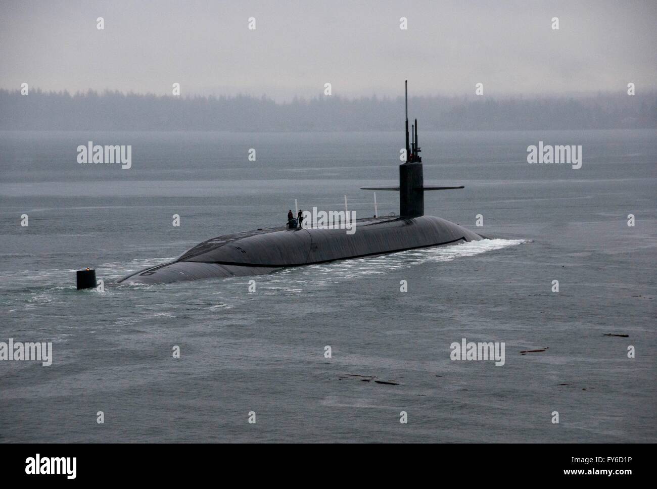 The U.S. Navy Ohio-class ballistic missile submarine USS Kentucky ...