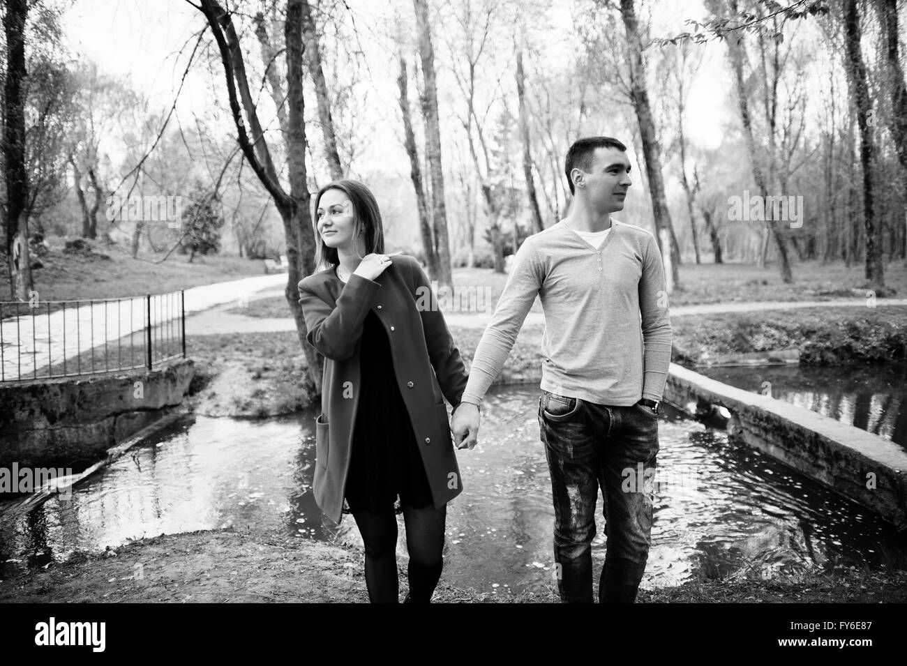 People looking in different directions hi-res stock photography and ...