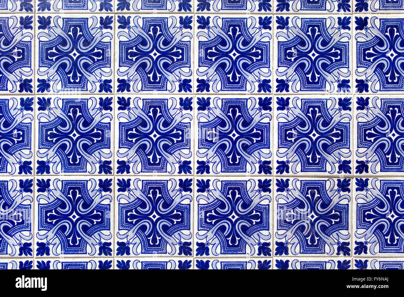 Blue square tile pattern hi-res stock photography and images - Alamy