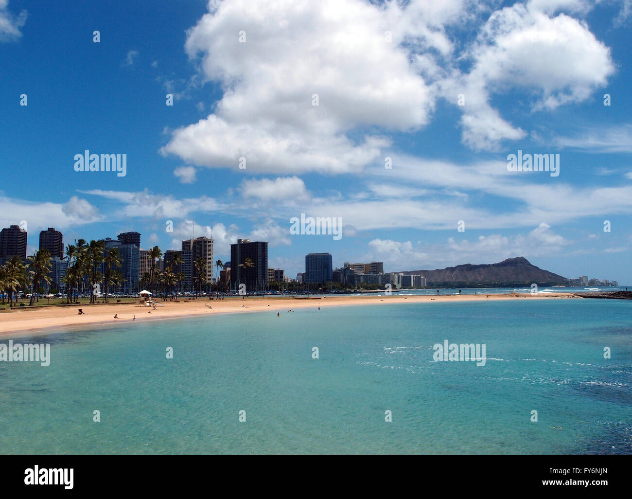 Magic island ala moana beach park hi-res stock photography and images ...