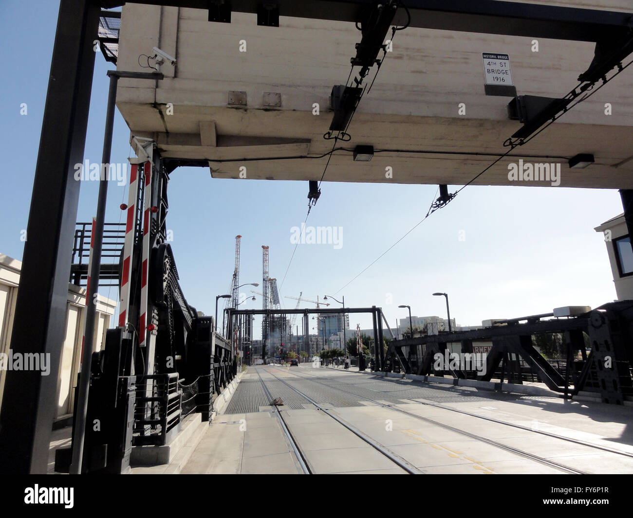 Warren truss bridge hi-res stock photography and images - Alamy