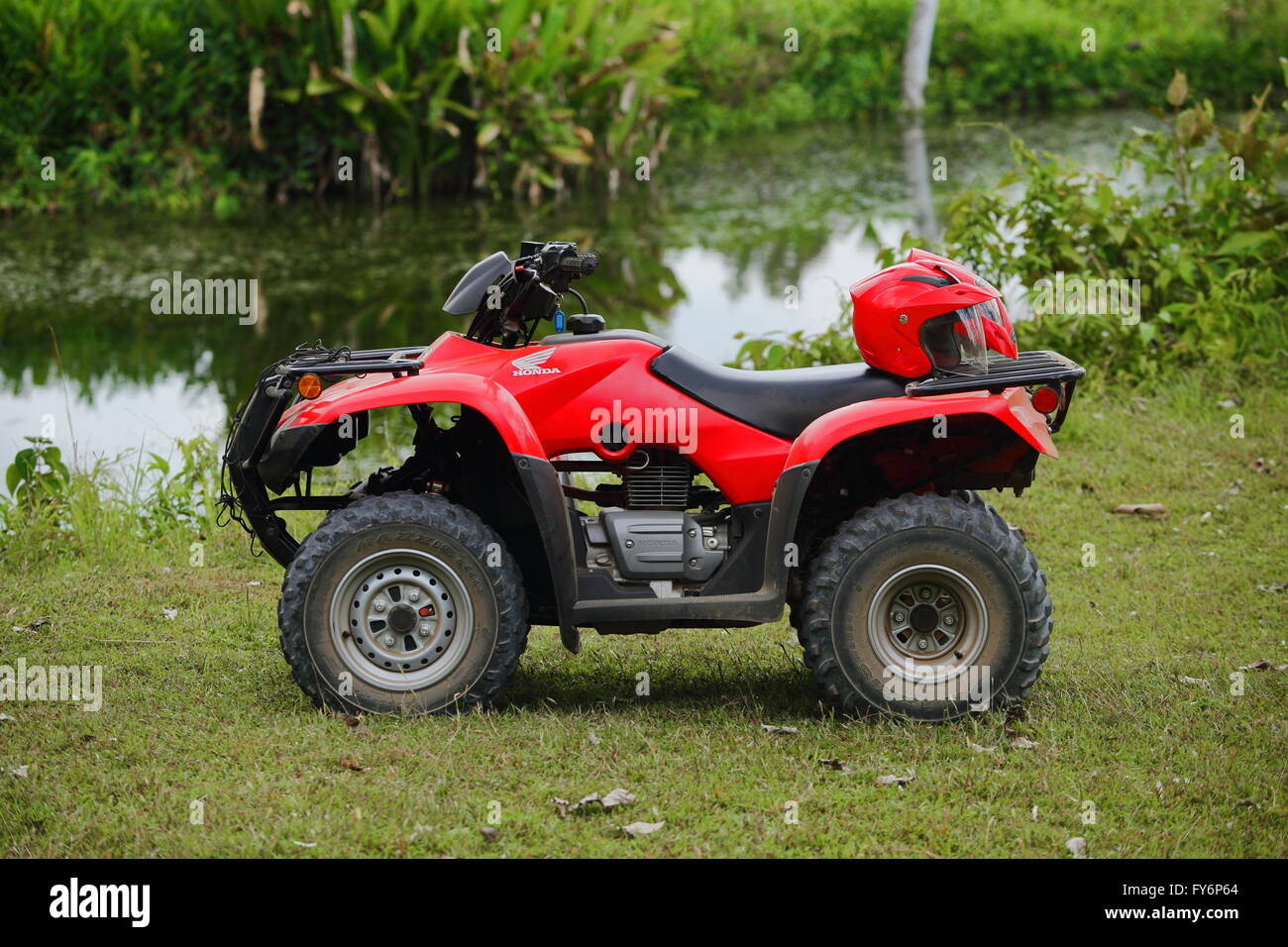 Red atv hi-res stock photography and images - Alamy