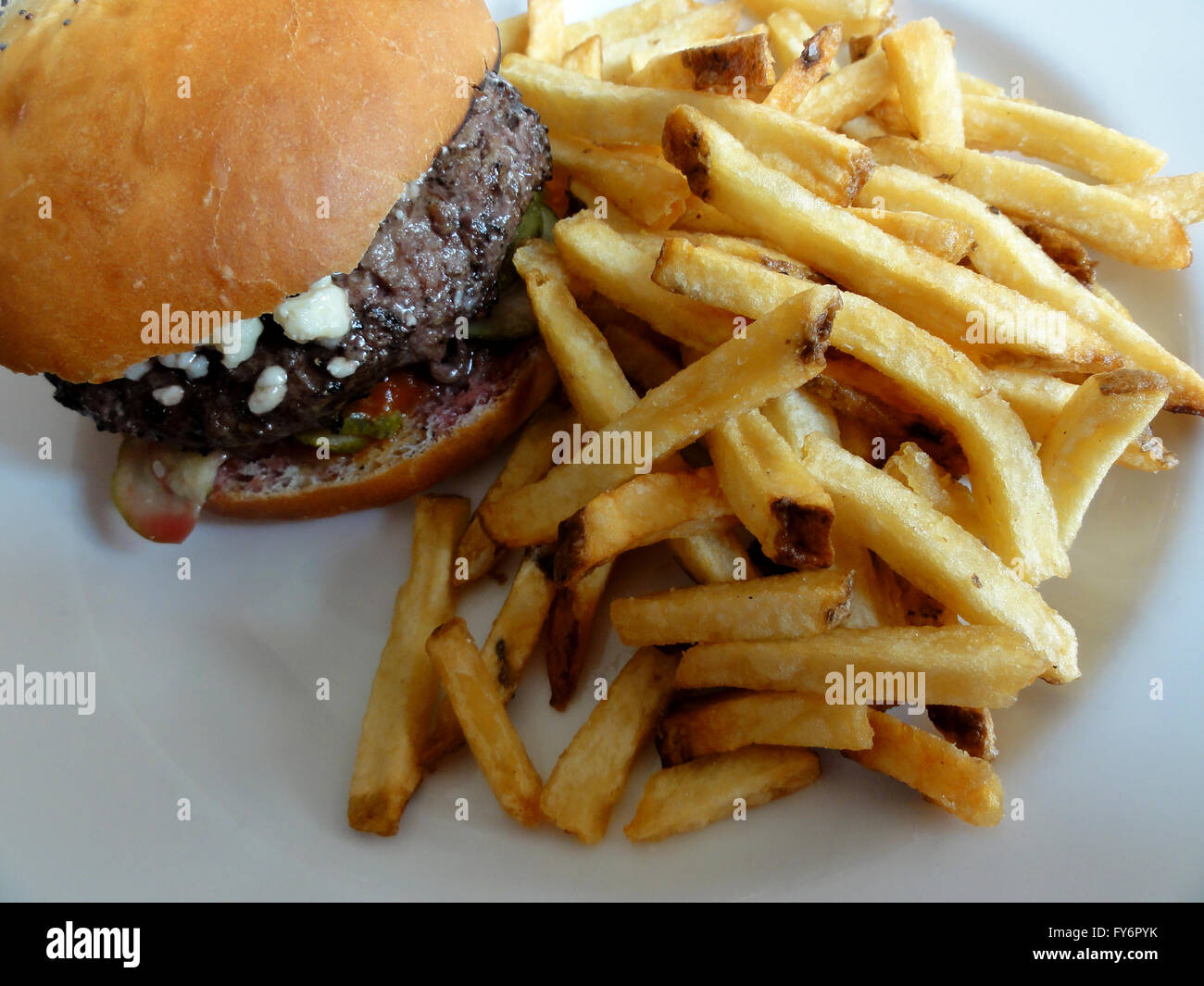 Hamburger fixings hi-res stock photography and images - Alamy