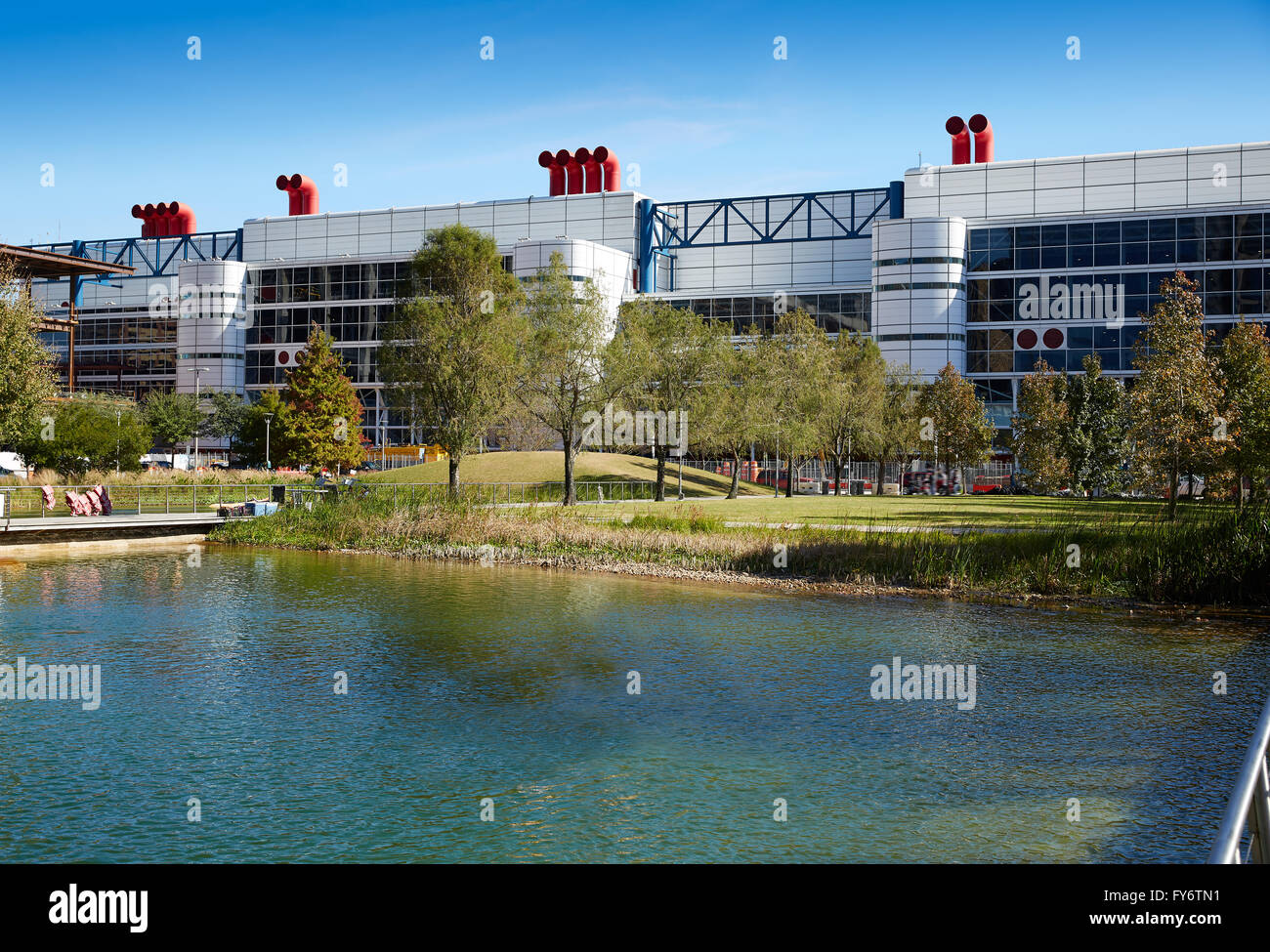 Houston Discovery green park in downtown Texas Stock Photo - Alamy
