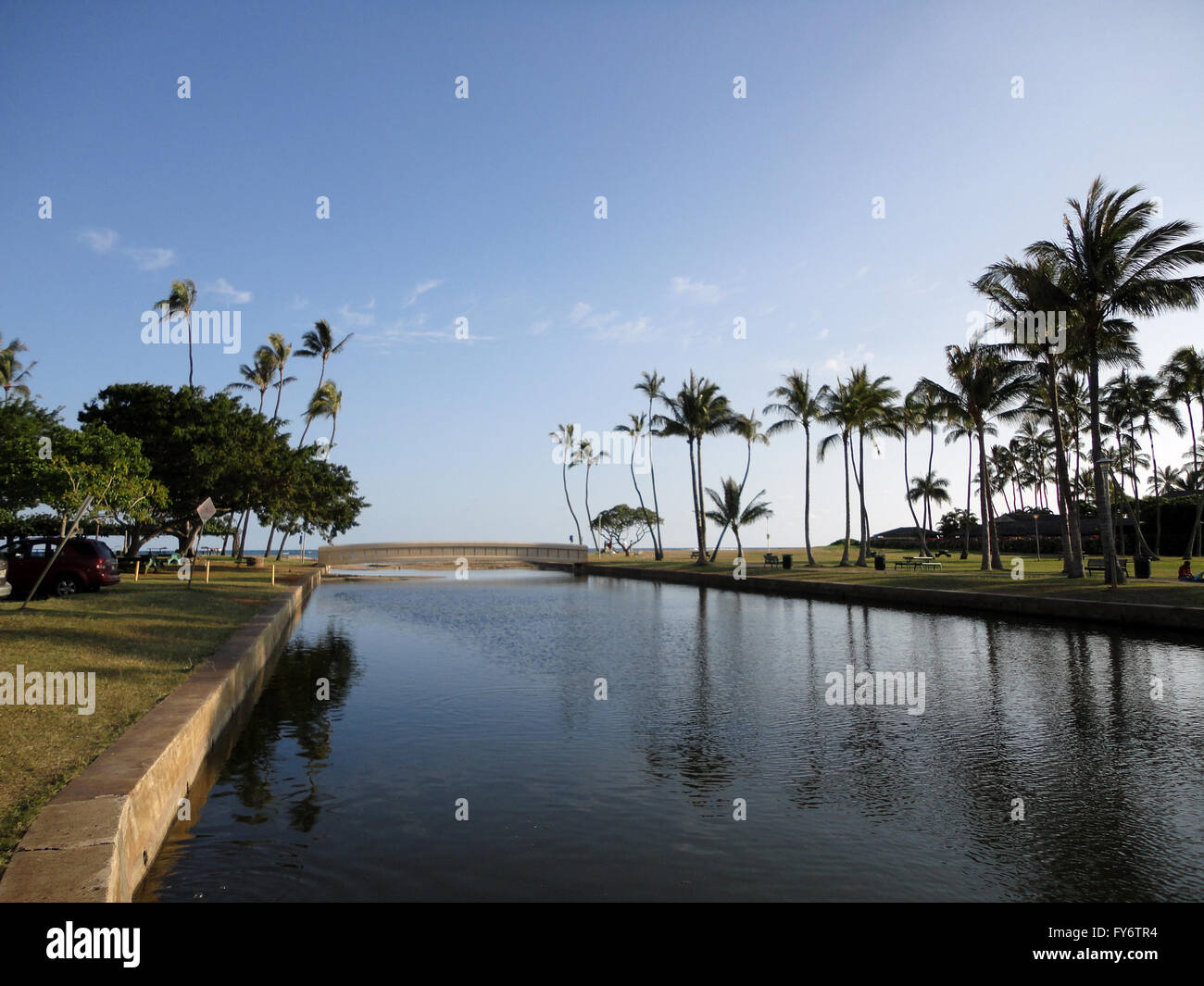 Kahala beach park hi-res stock photography and images - Alamy