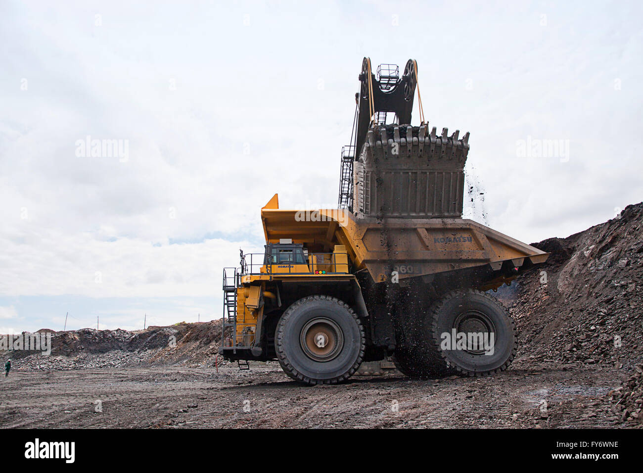 Power shovel hi-res stock photography and images - Alamy
