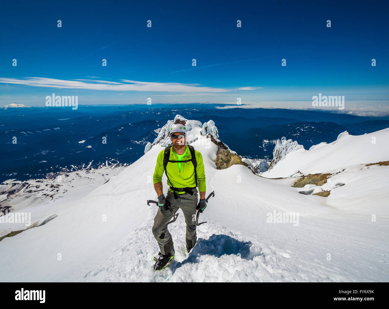 Mountaineer climbing to the summit of Mount Hood Stock Photo - Alamy