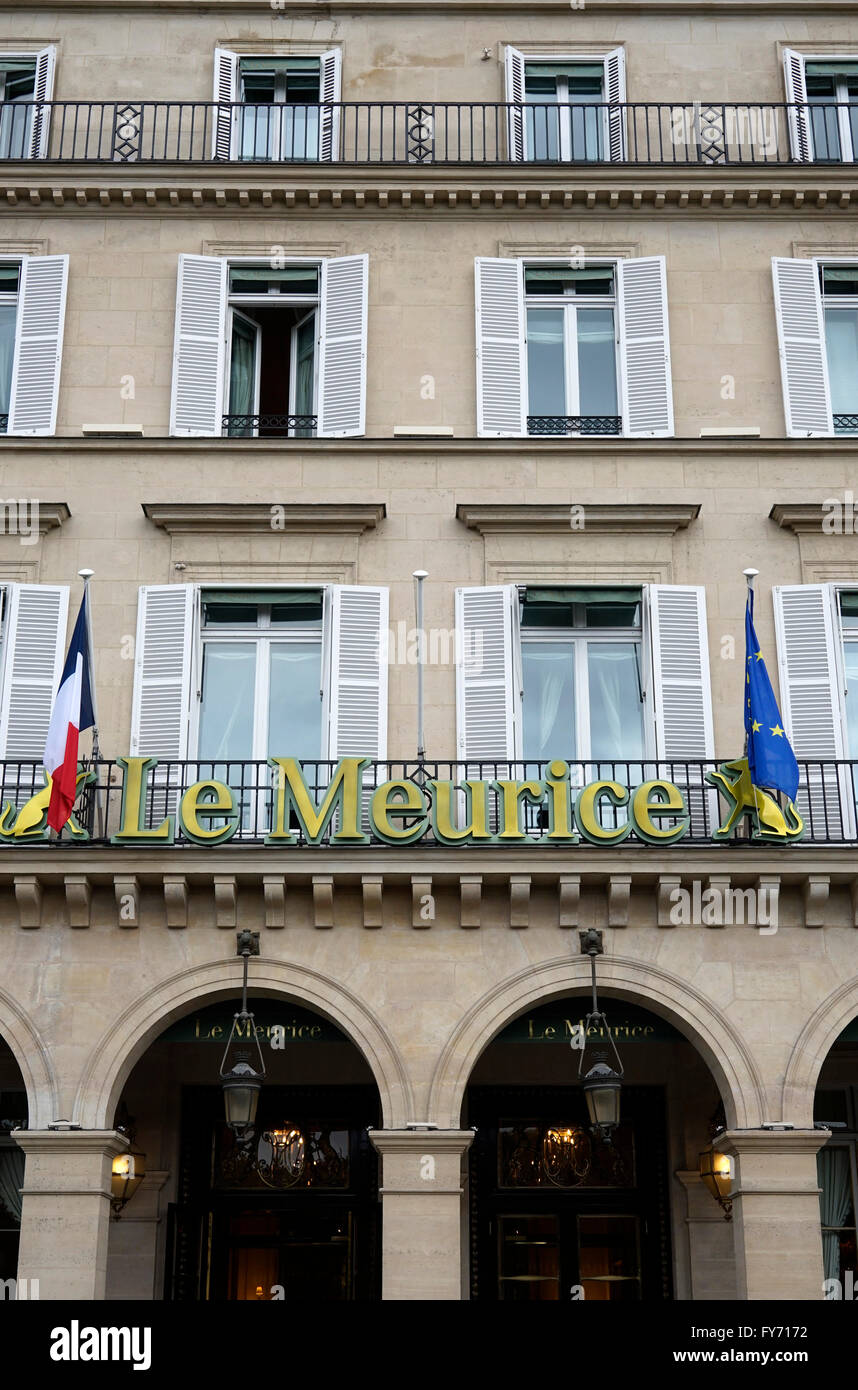 Le meurice paris facade hi-res stock photography and images - Alamy