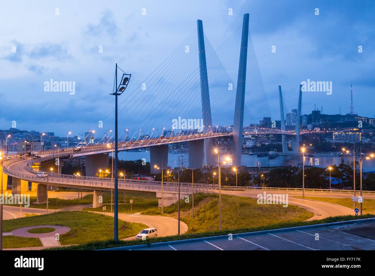 Golden Bridge, Vladivostok, Russia Stock Photo - Alamy