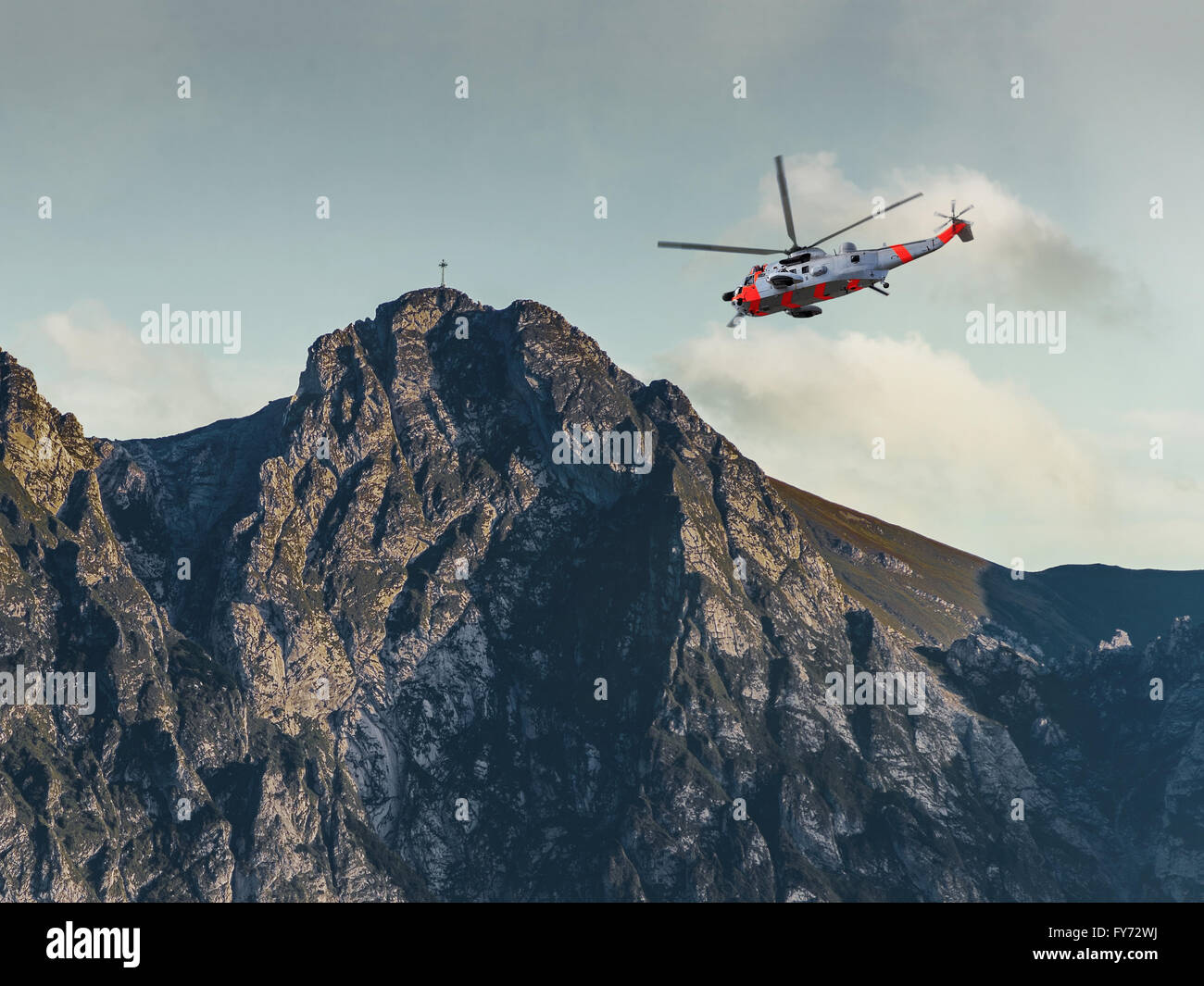 Dark rescue hi-res stock photography and images - Alamy