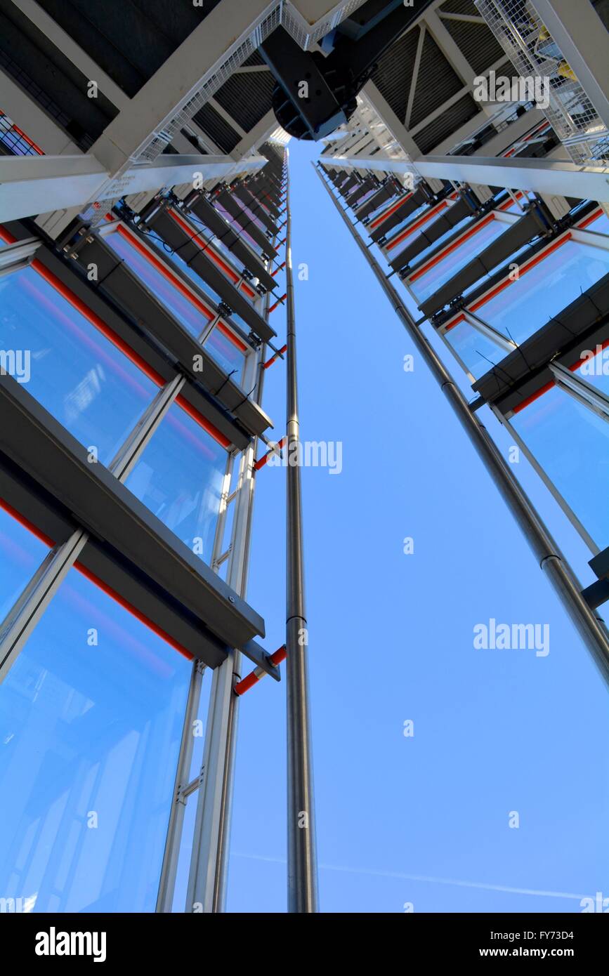 The shard interior hi-res stock photography and images - Alamy
