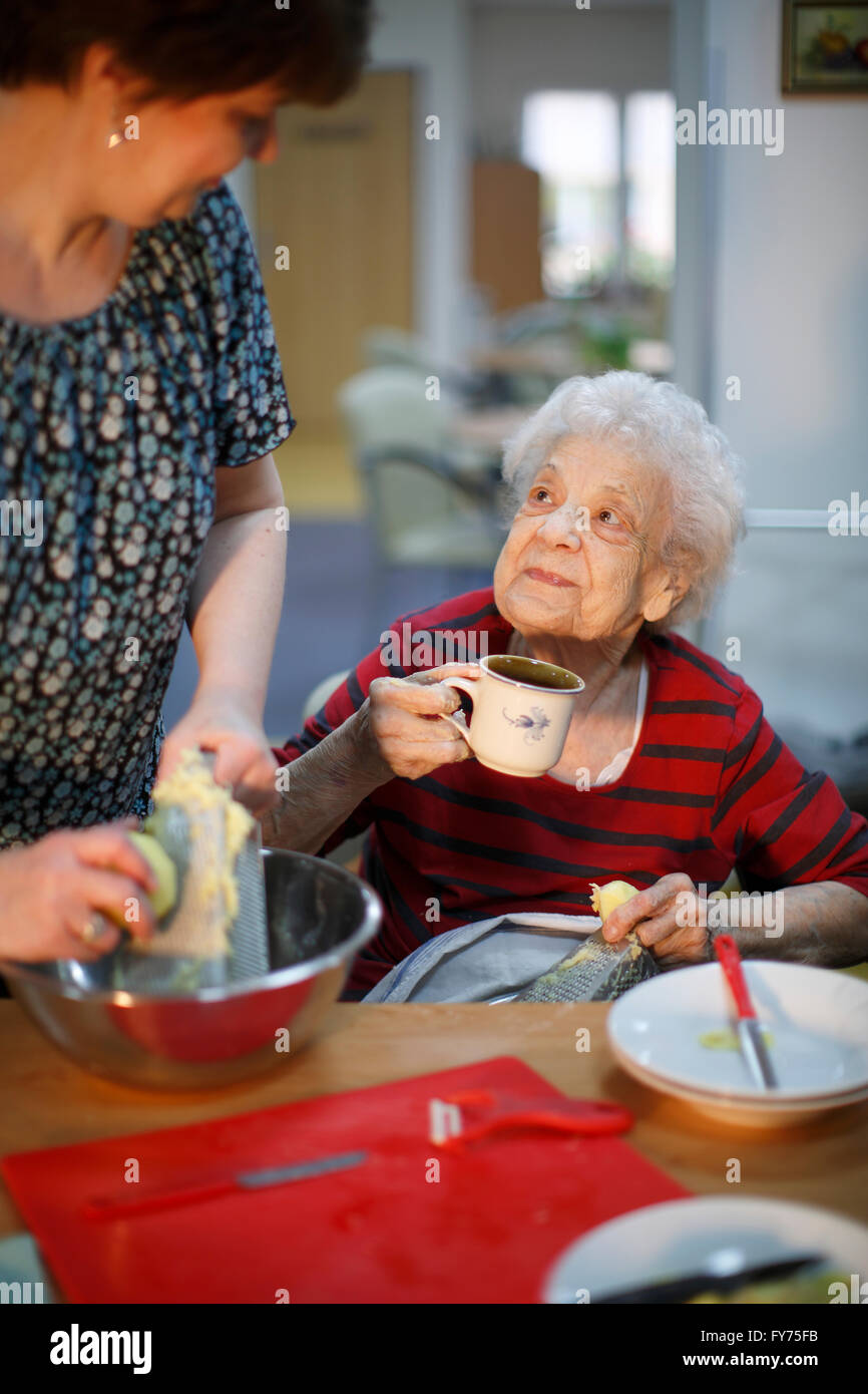 89 years hi-res stock photography and images - Alamy