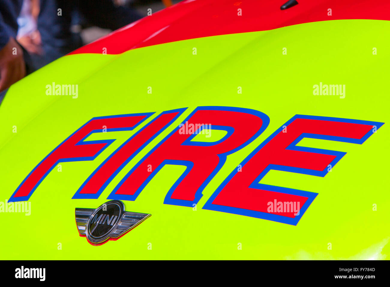 Bonnet of vehicle hi-res stock photography and images - Alamy