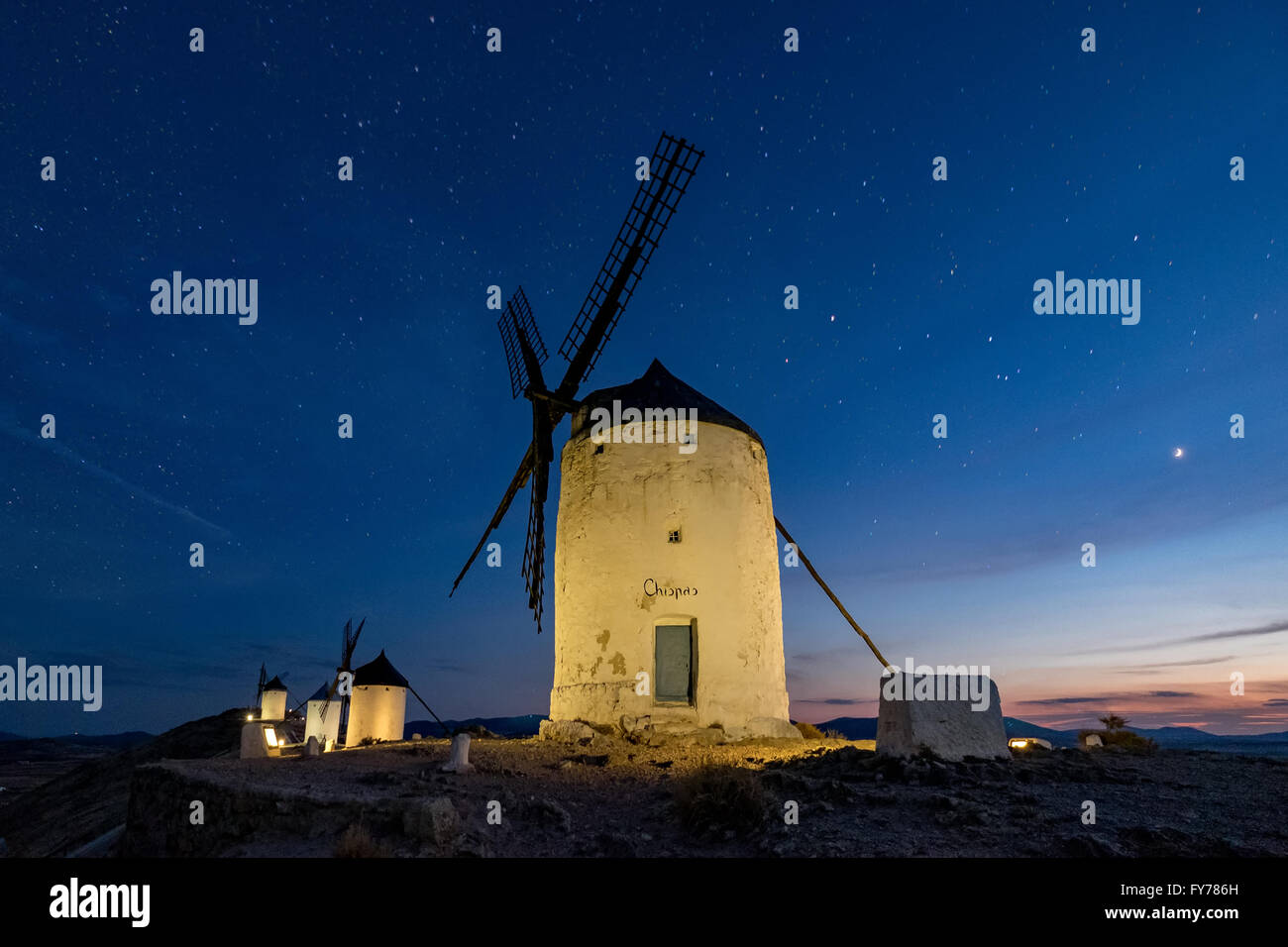 Mullions hi-res stock photography and images - Alamy