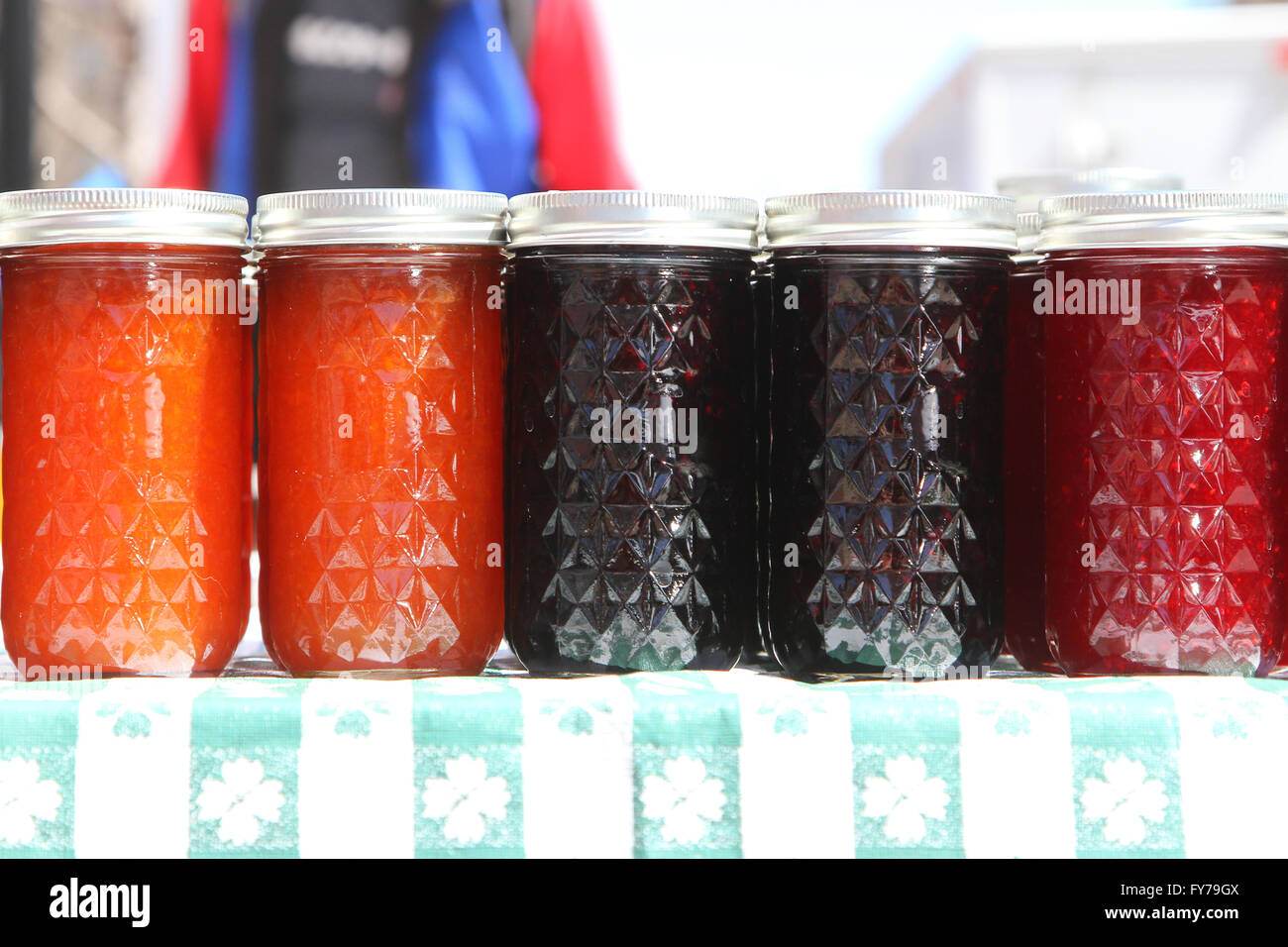 Jars of jelly hi-res stock photography and images - Alamy