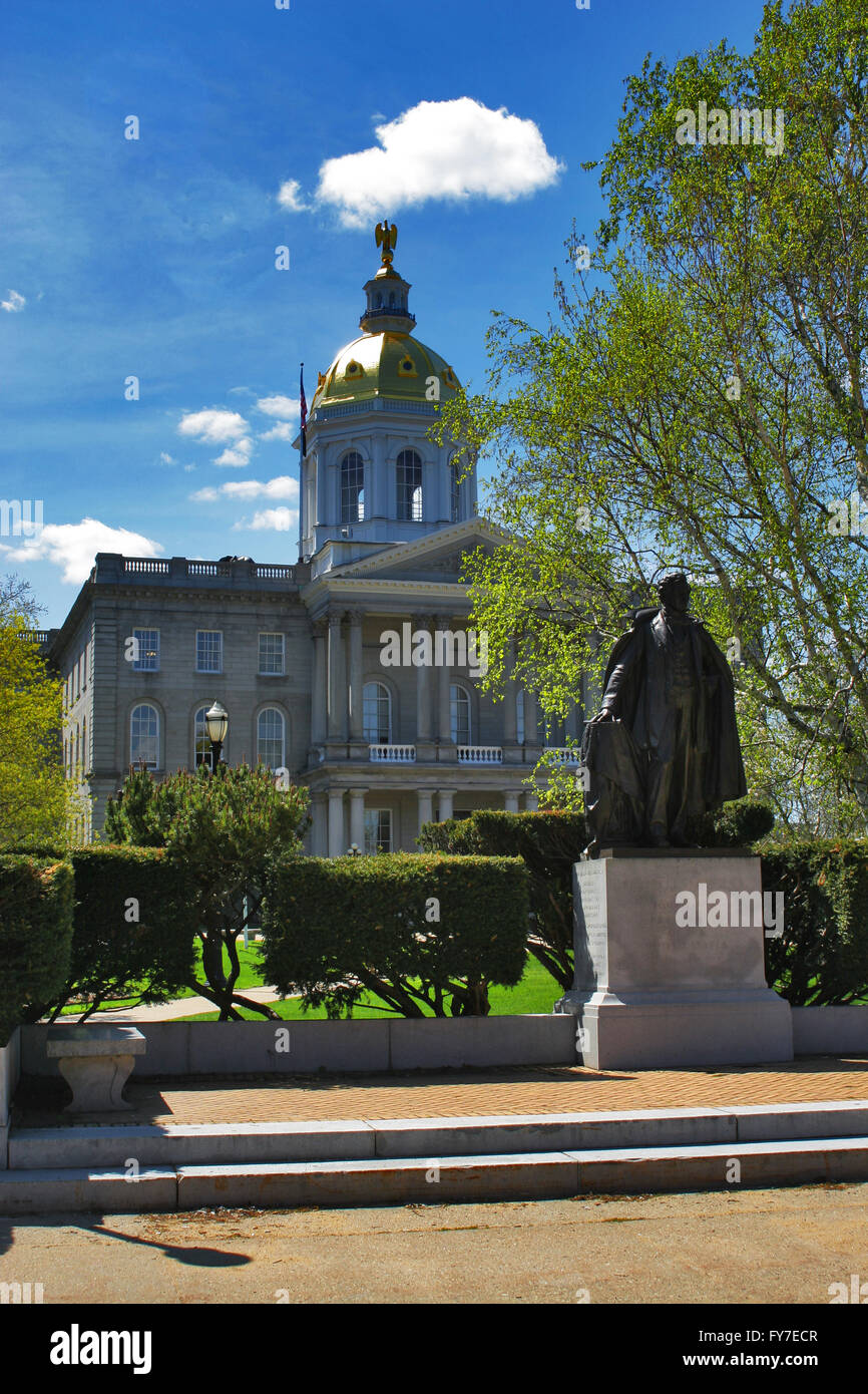 Statehouse grounds hi-res stock photography and images - Alamy