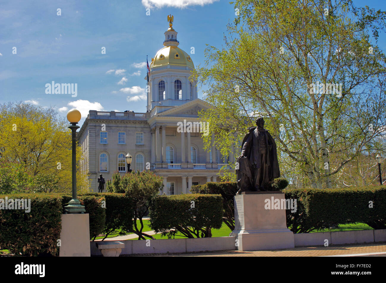 The oldest u s state capitol hi-res stock photography and images - Alamy