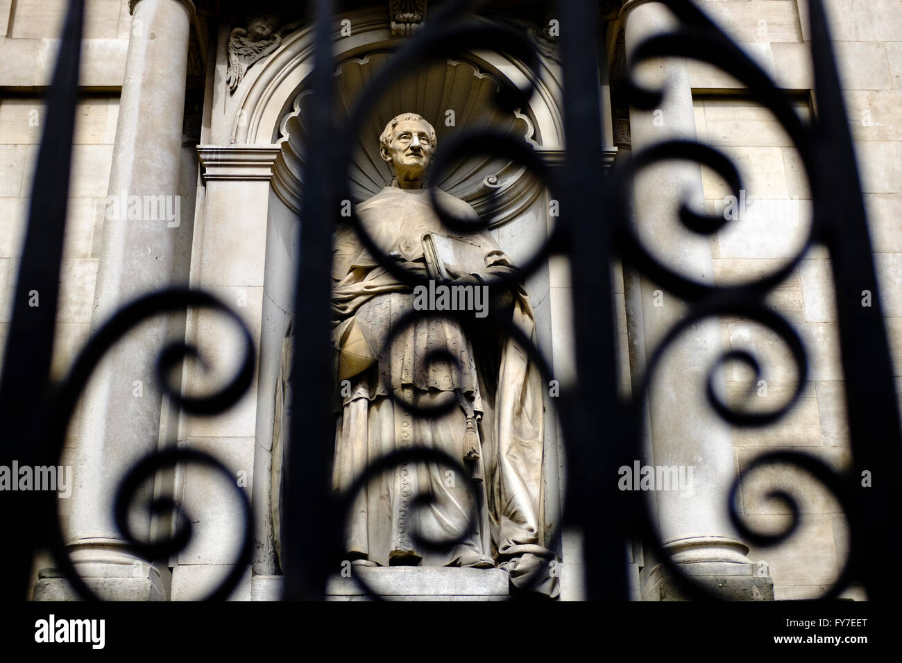 Statue of Cardinal Newman Stock Photo - Alamy
