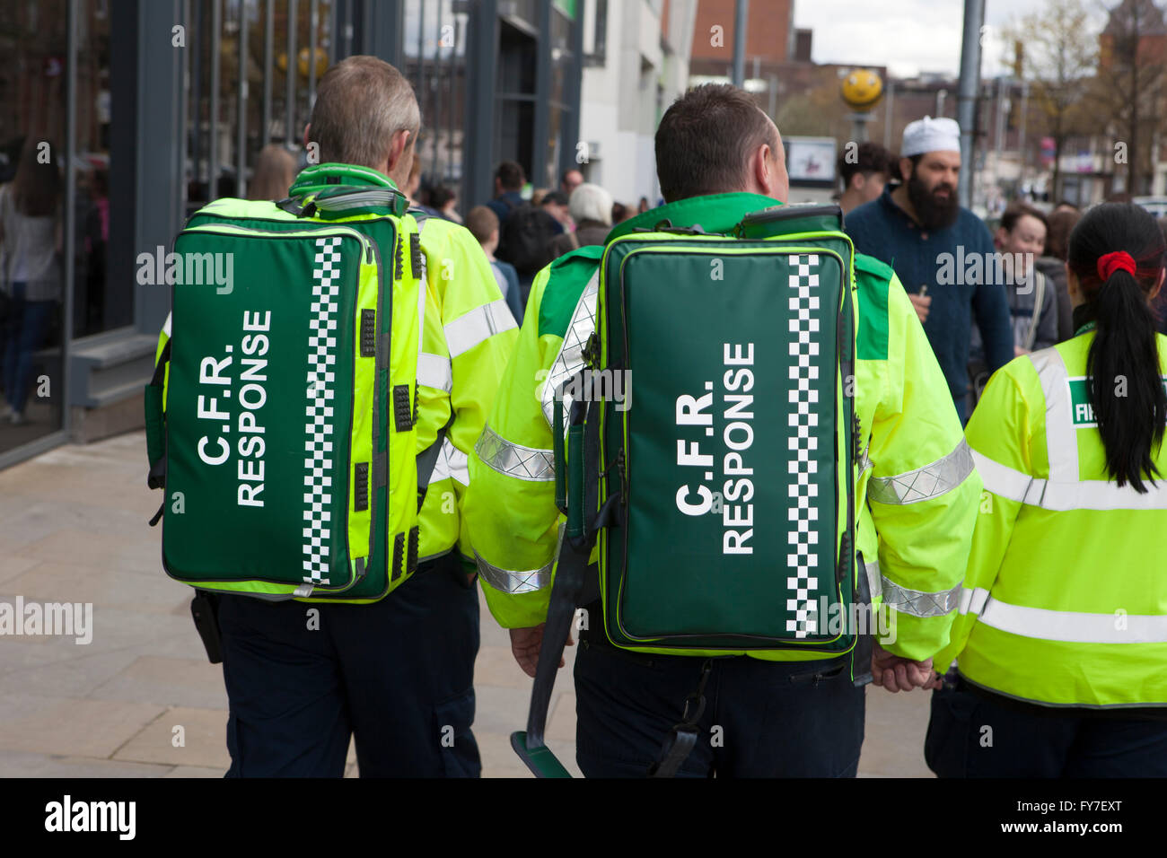a ambulance medic paramedic emergency urgent healthcare first aid cpr ...