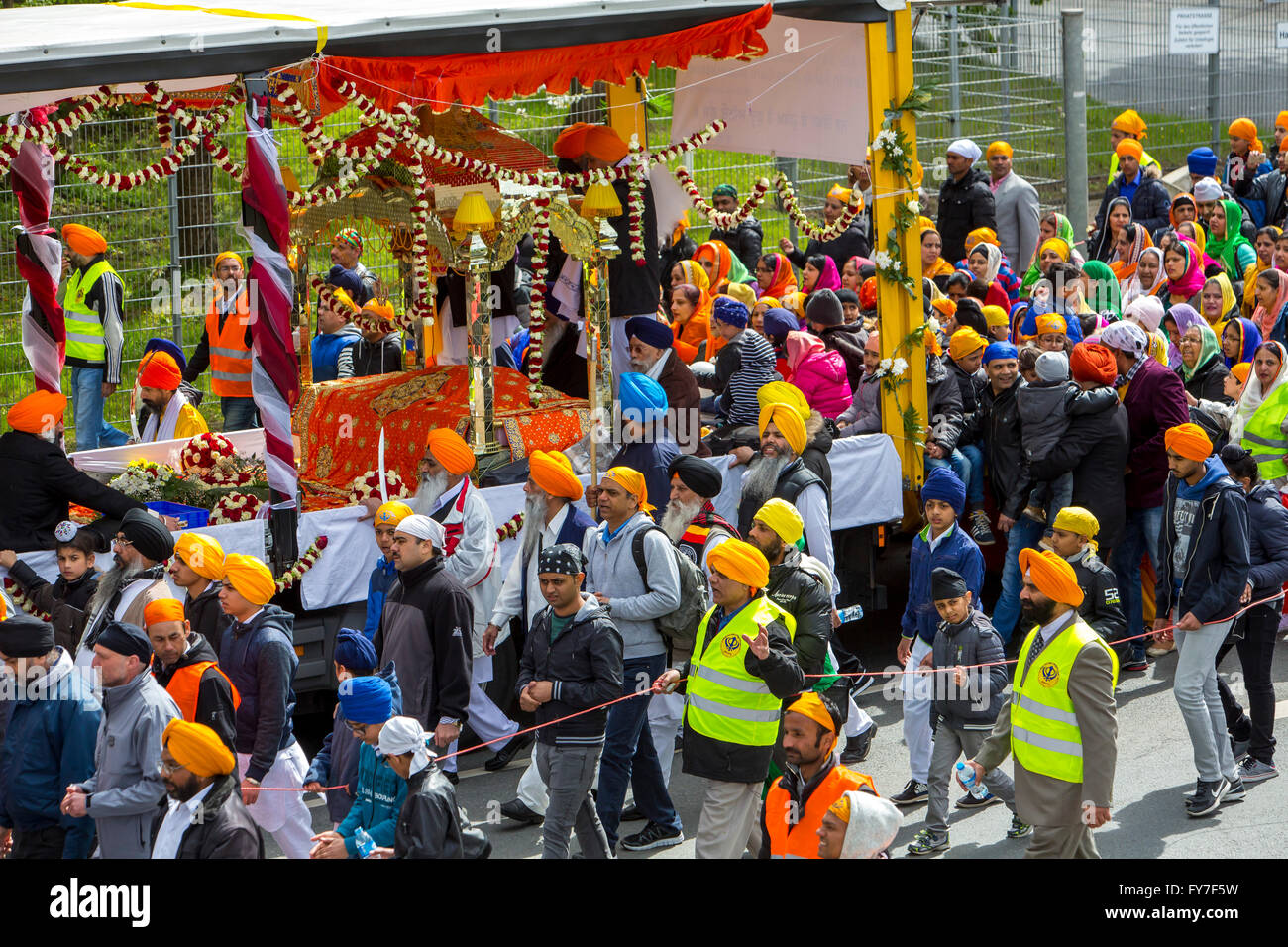Sikhi community hi-res stock photography and images - Alamy