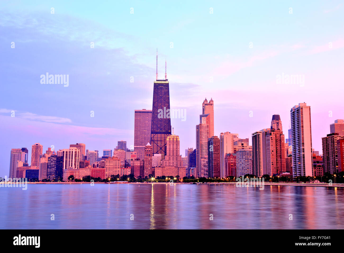 Chicago Skyline at Sunset in Epic Colors Stock Photo - Alamy