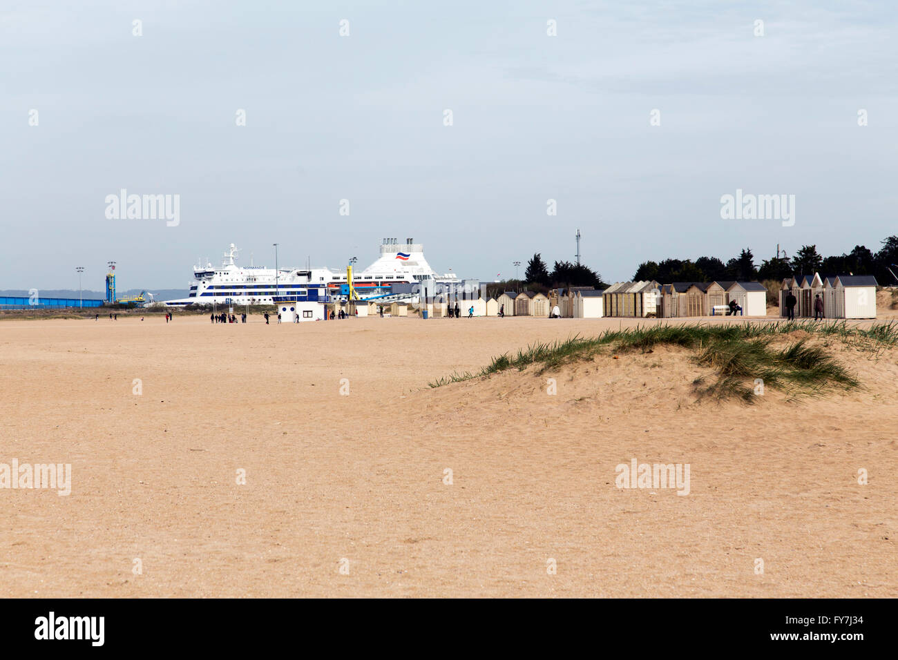 Sword beach hi-res stock photography and images - Alamy