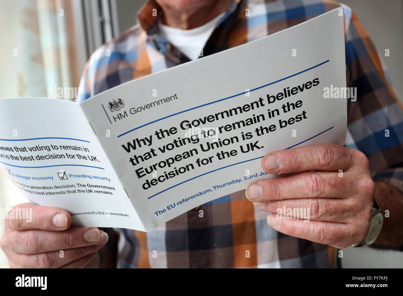 Conservative party leaflet hi-res stock photography and images - Alamy