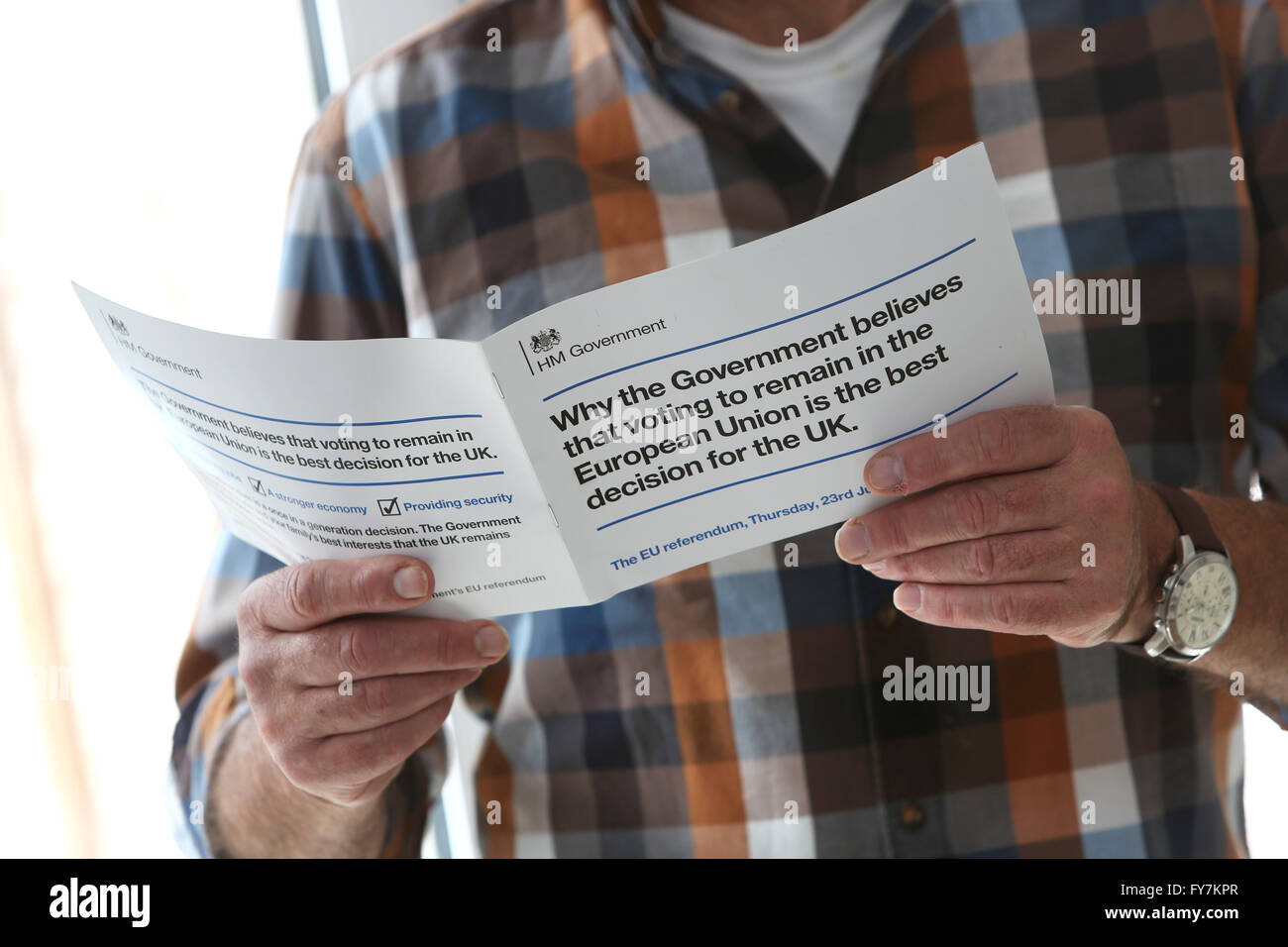 Conservative party leaflet hi-res stock photography and images - Alamy