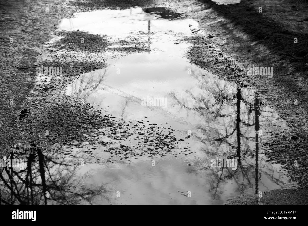 Dirt gravel road on Black and White Stock Photos & Images - Alamy