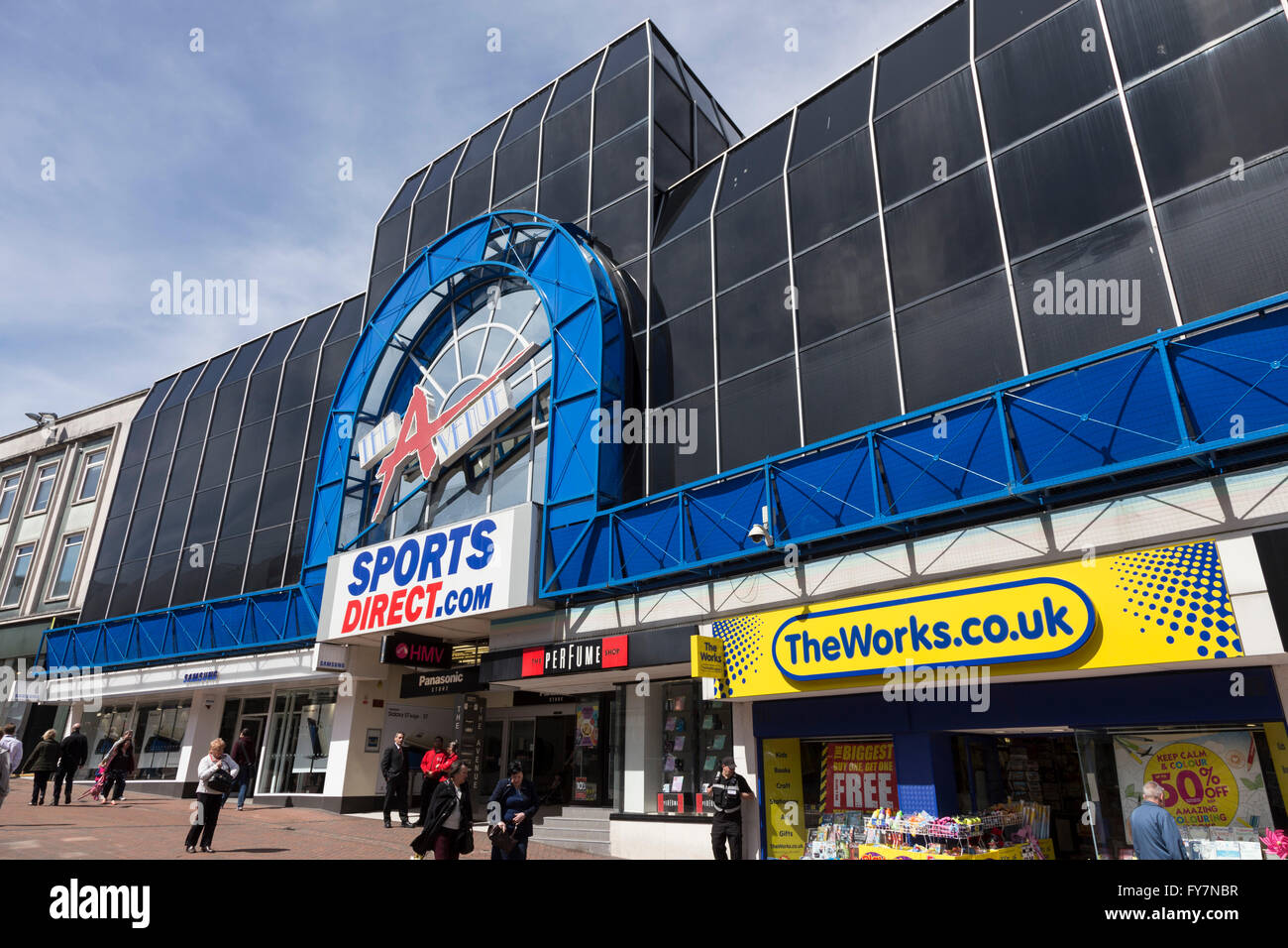 High street shopping bournemouth hi-res stock photography and images ...