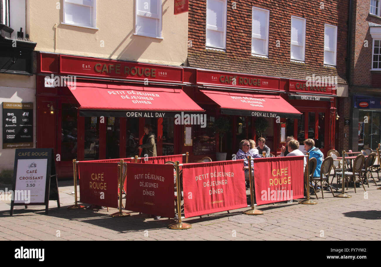 Salisbury uk high street hi-res stock photography and images - Alamy