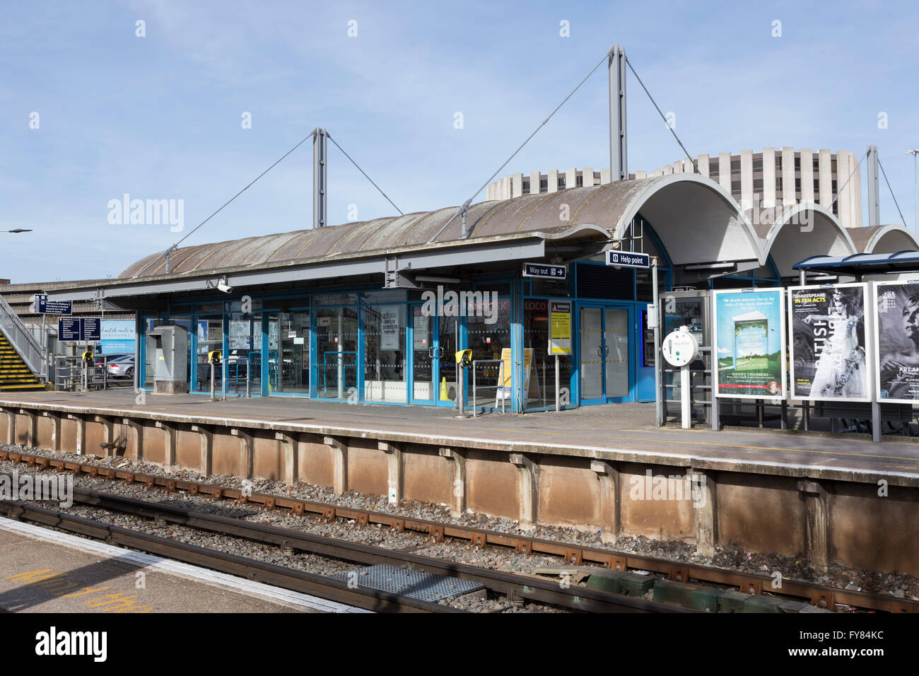 Poole station hi-res stock photography and images - Alamy