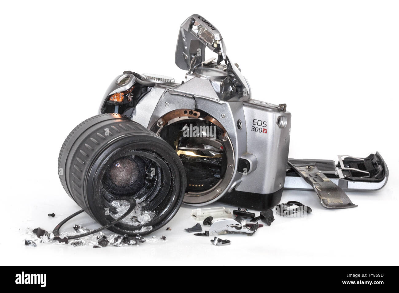 Smashed, broken Camera Stock Photo - Alamy
