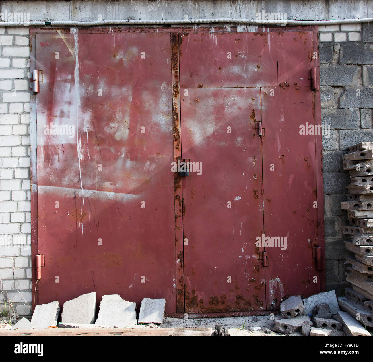 old metal warehouse door Stock Photo - Alamy