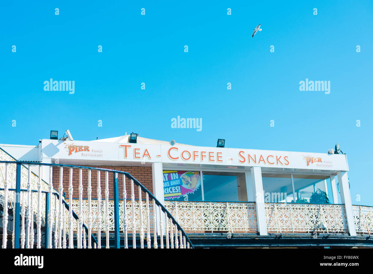 Old fashioned british seaside hi-res stock photography and images - Alamy