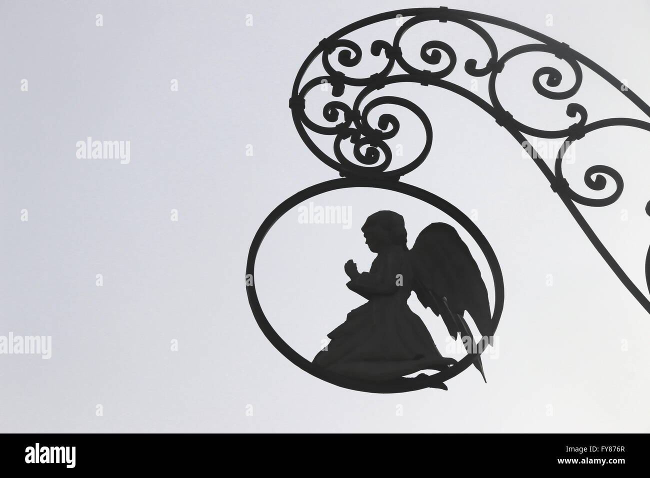 Metal angel wings hi-res stock photography and images - Alamy