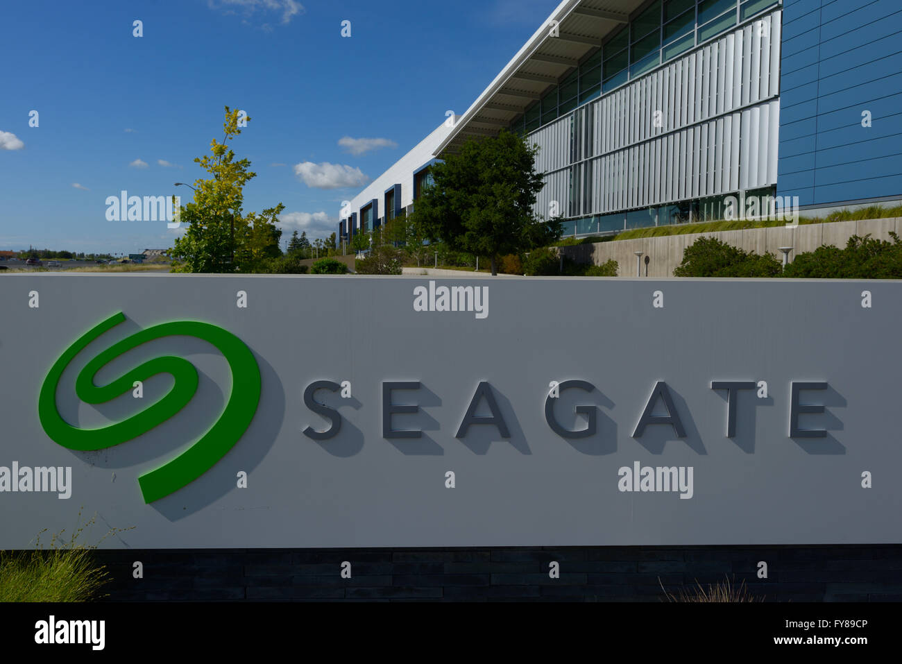 Seagate symbol hi-res stock photography and images - Alamy