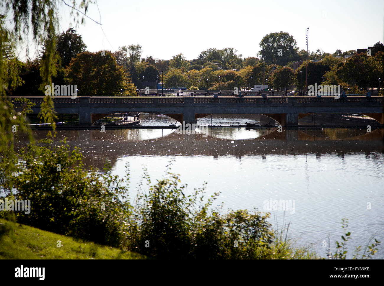 Flint River above Hamilton Dam in Flint, Michigan Stock Photo - Alamy