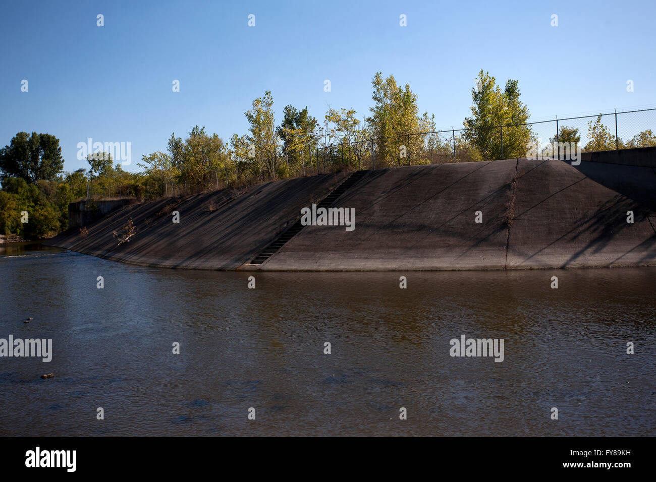 Flint River in Flint, Michigan Stock Photo - Alamy